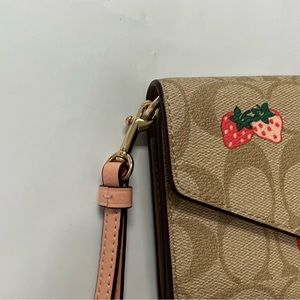 Coach | Bags | Coach Travel Envelope Wallet In Signature Canvas With ...